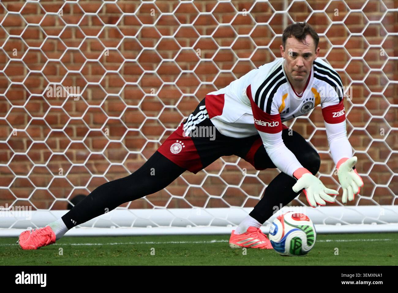 08 June 2026, USA, Winston-Salem: Soccer: National team, before the ...