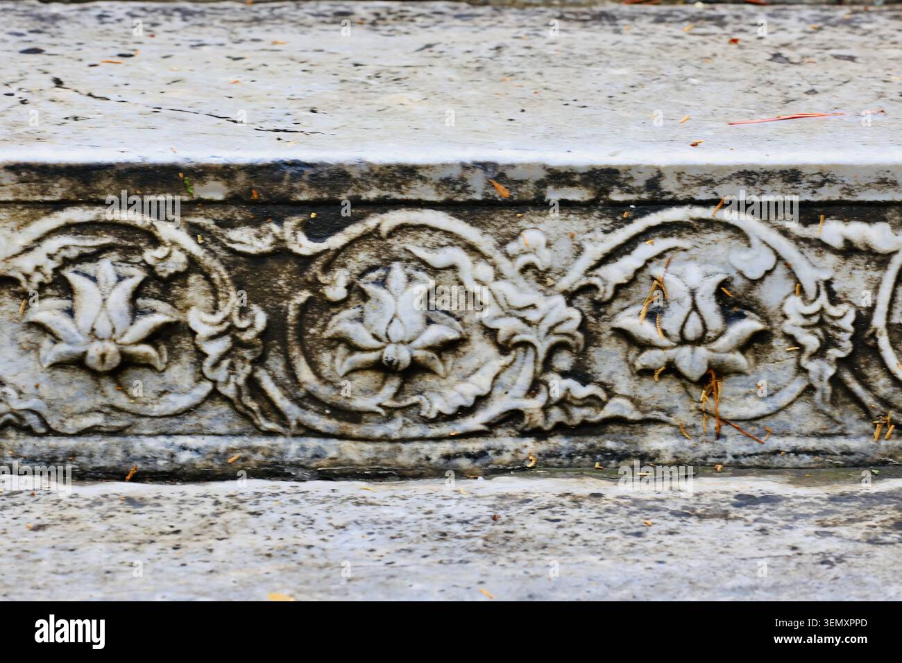 Visitors stroll in Beijing Ancient Architecture Museum during summer ...