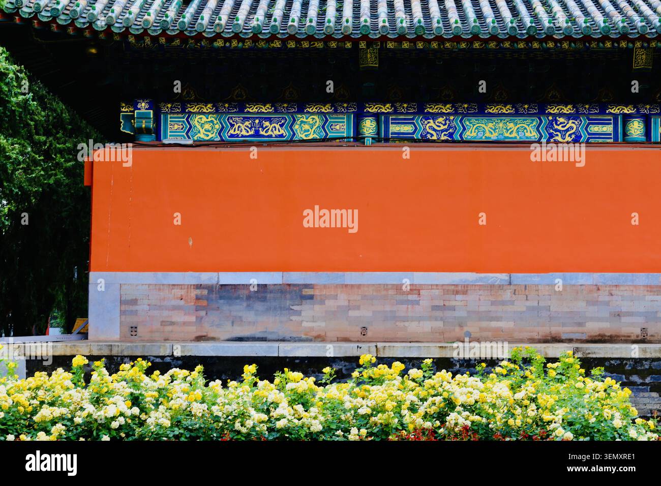Visitors stroll in Beijing Ancient Architecture Museum during summer ...