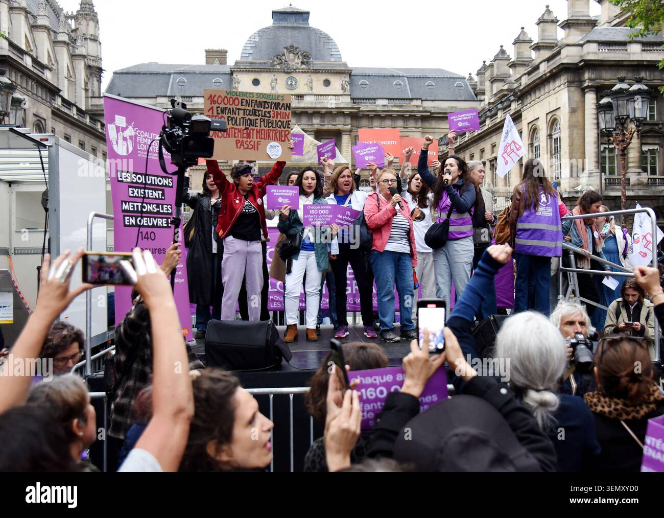Rally for Lyhanna in front of the courthouse in Paris, to denounce the ...
