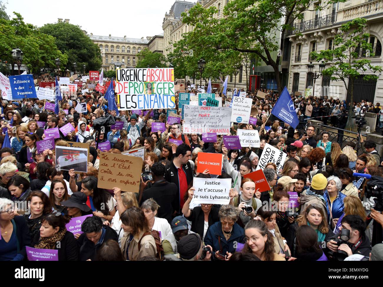 Rally for Lyhanna in front of the courthouse in Paris, to denounce the ...