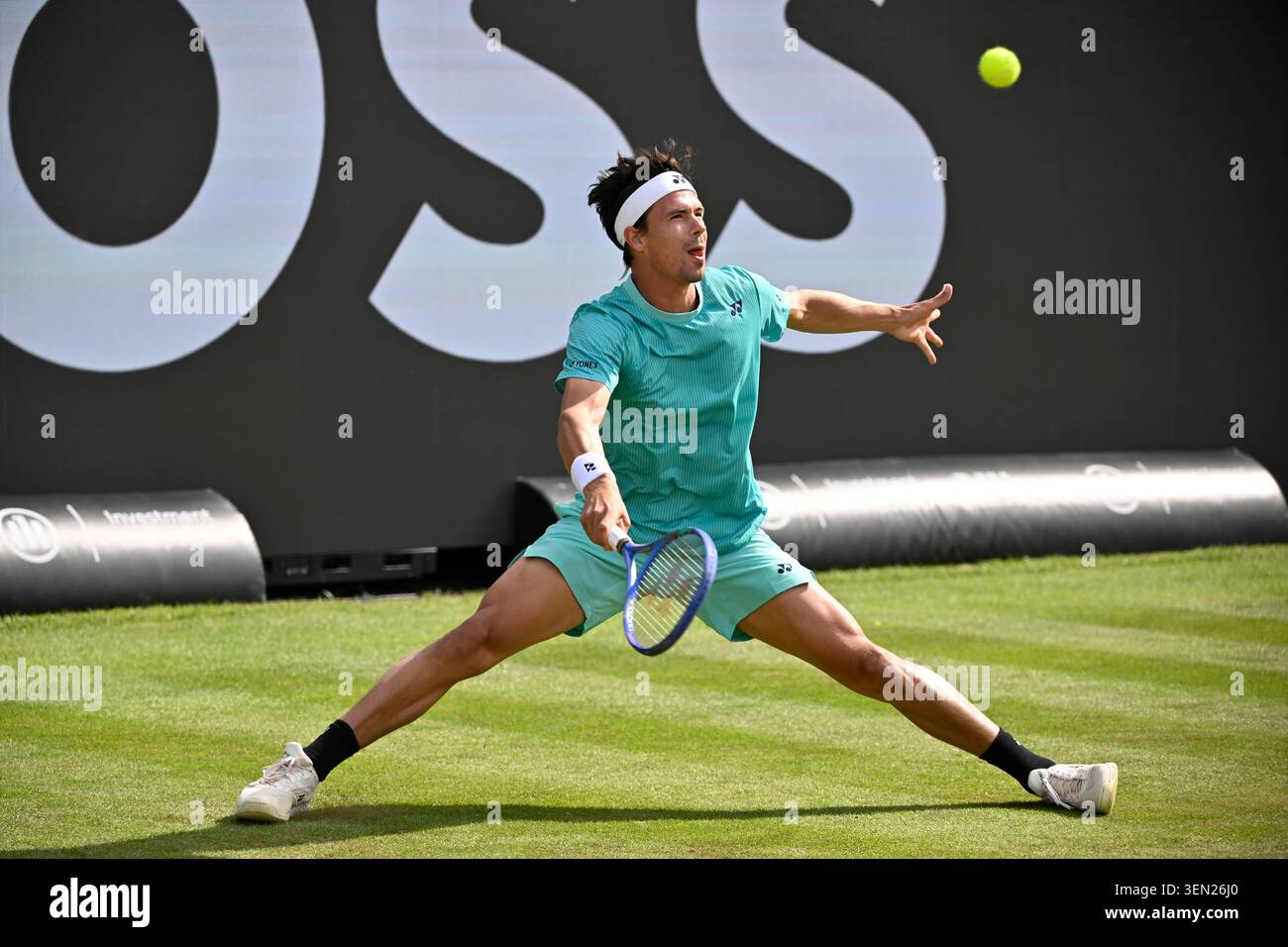 Daniel Altmaier (GER) Aktion Tennis Herren BOSS Open ATP 250 Stuttgart ...