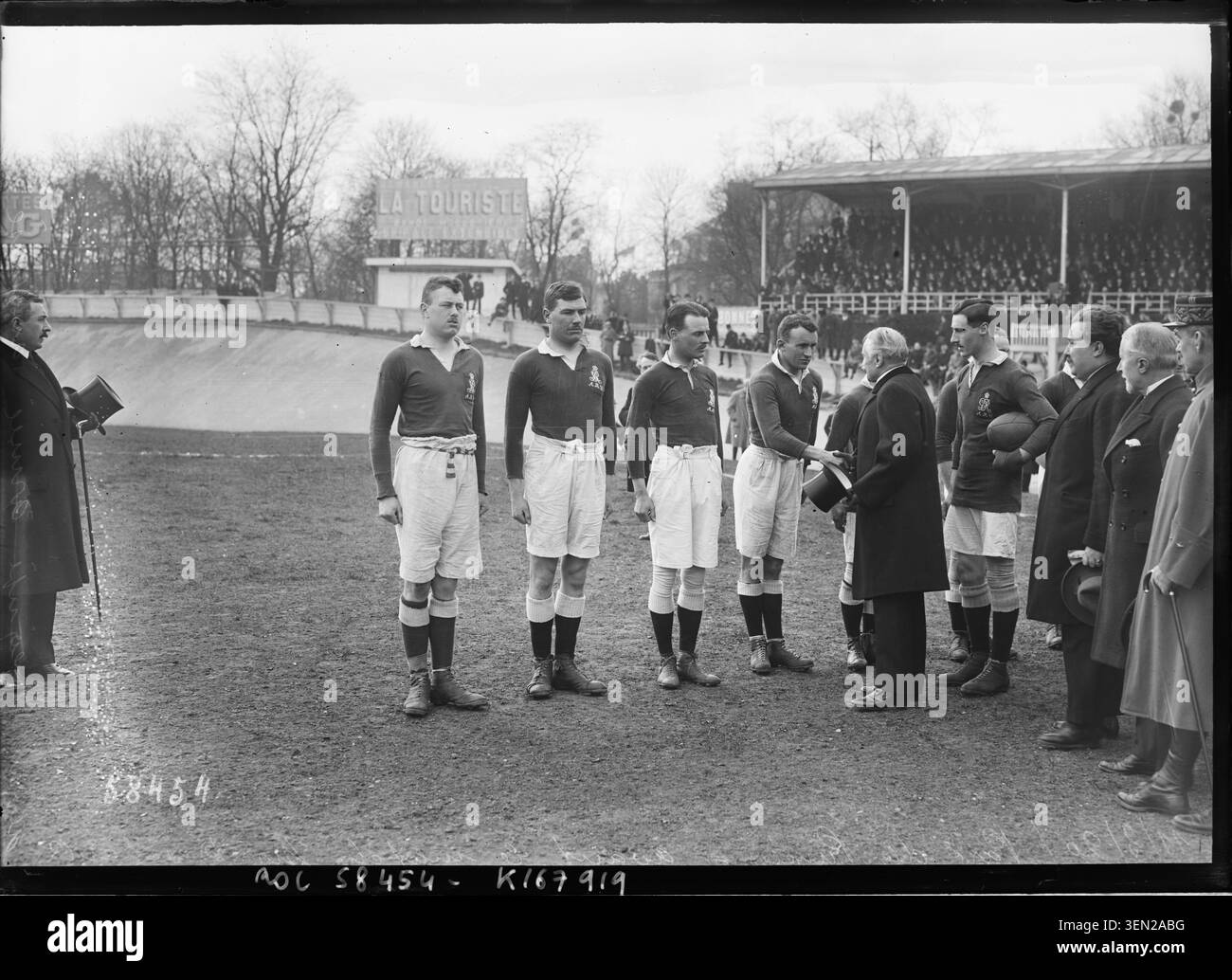 First world war era british army rugby team hi-res stock photography ...