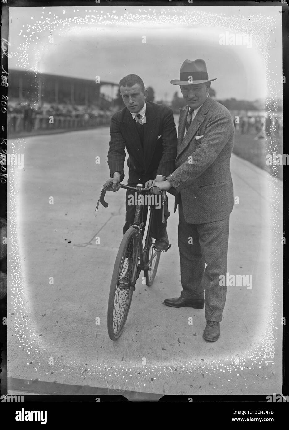 Vintage athlete portrait parc des princes 1929 hi-res stock photography ...
