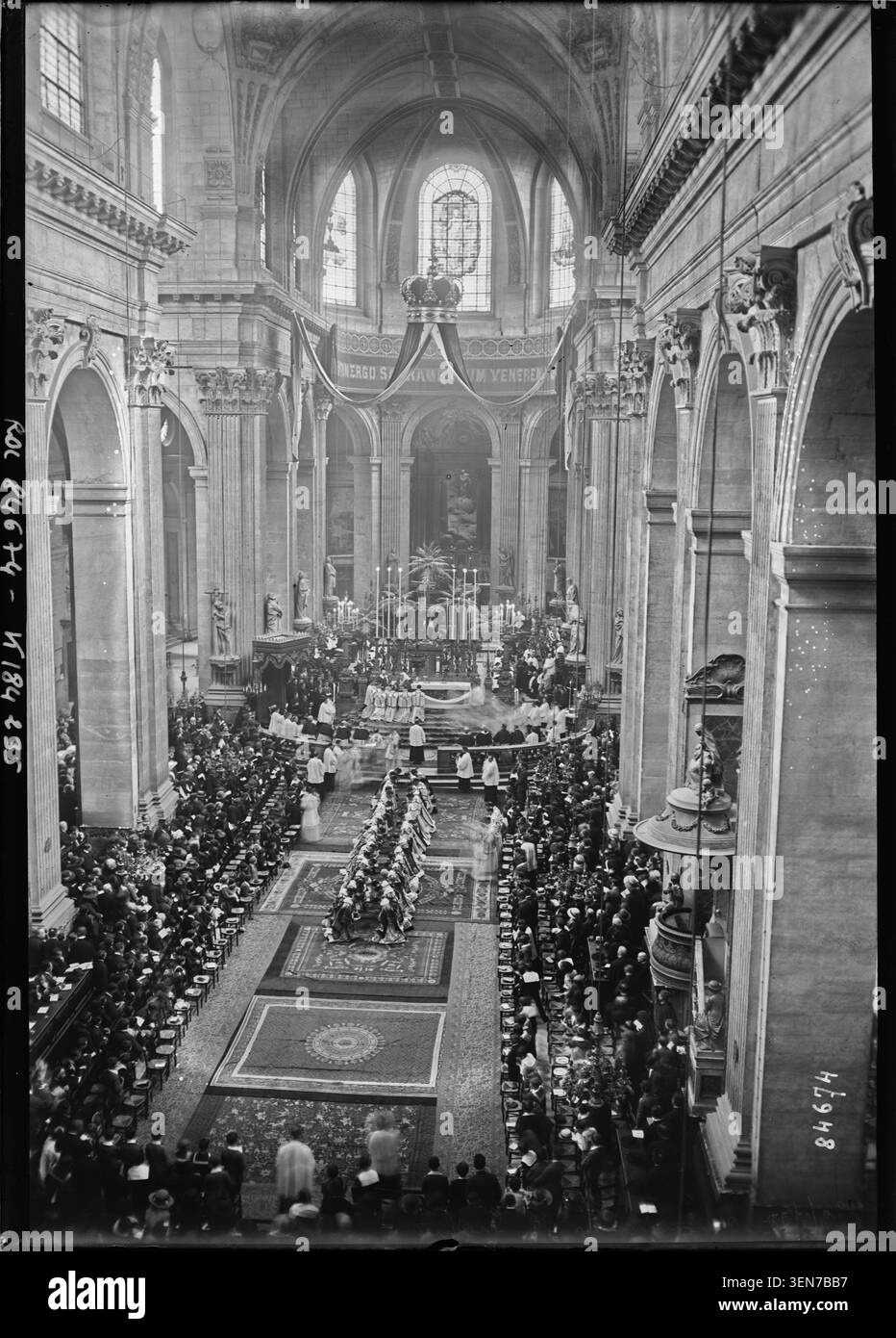 Silver gelatin print ordination service hi-res stock photography and ...