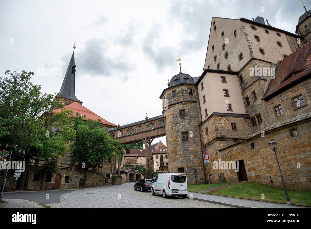 10 June 2026, Bavaria, Thurnau: View of Thurnau Castle. Photo: Daniel ...