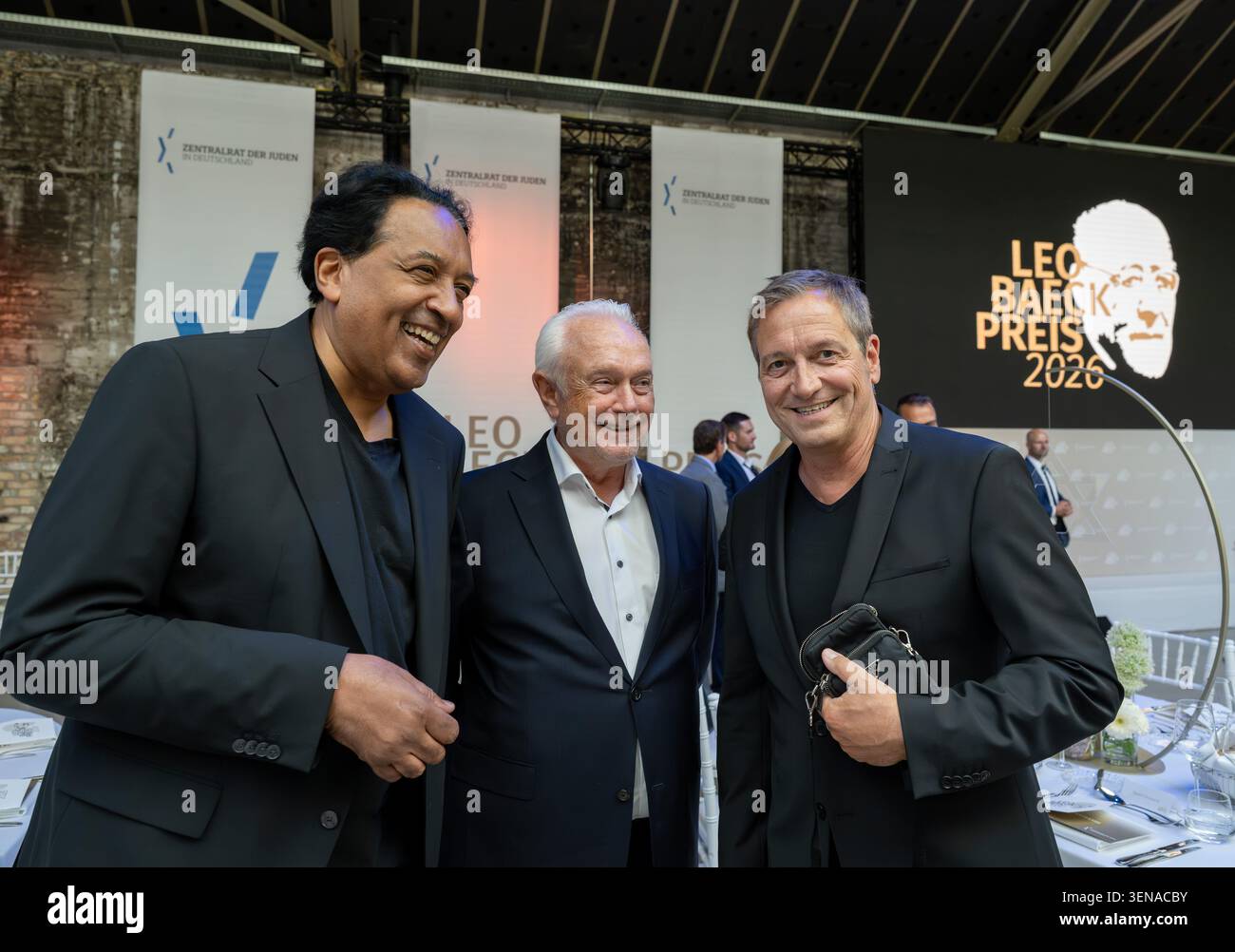 10 June 2026, Berlin: Presenter Cherno Jobatey (l-r), FDP chairman ...