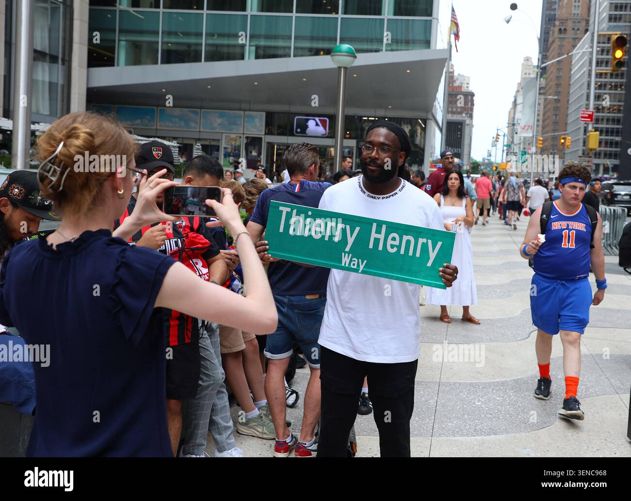 French/Arsenal soccer player legend Thierry Henry way street sign ...