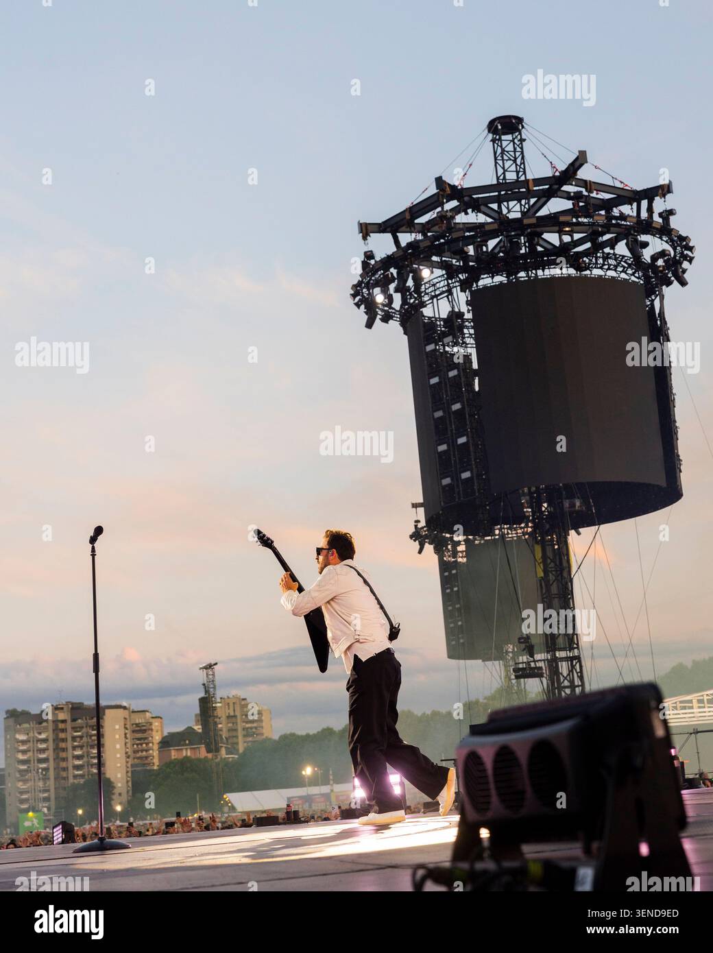 Cesare Cremonini performs live at Ippodromo La Maura in Milan, Italy ...