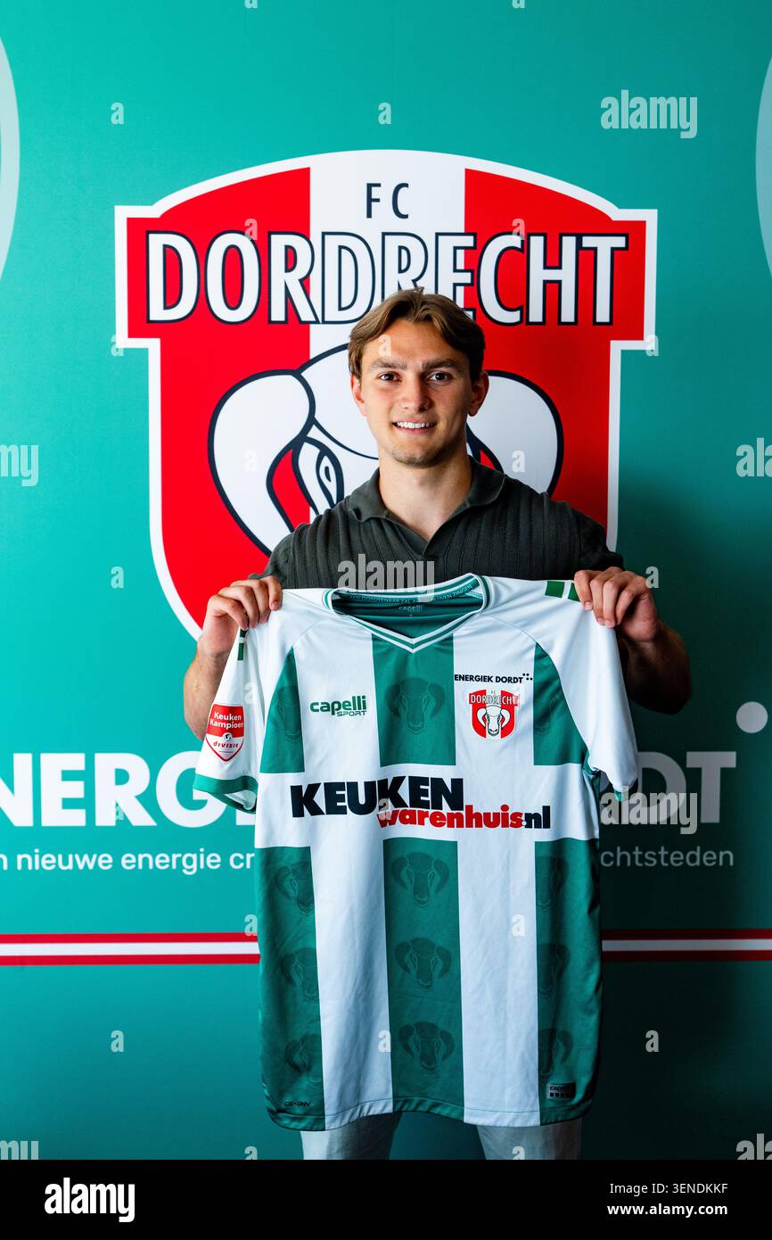 Dordrecht - Lucas Gardenier of FC Dordrecht during the portrait and ...