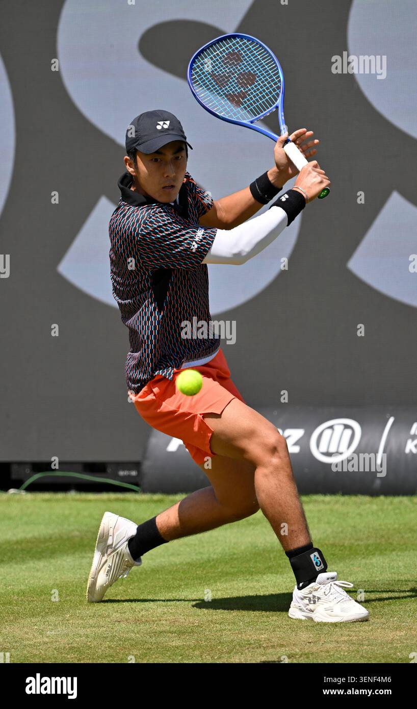 Rinky Hijikata (AUS) Aktion Tennis Herren BOSS Open ATP 250 Stuttgart ...
