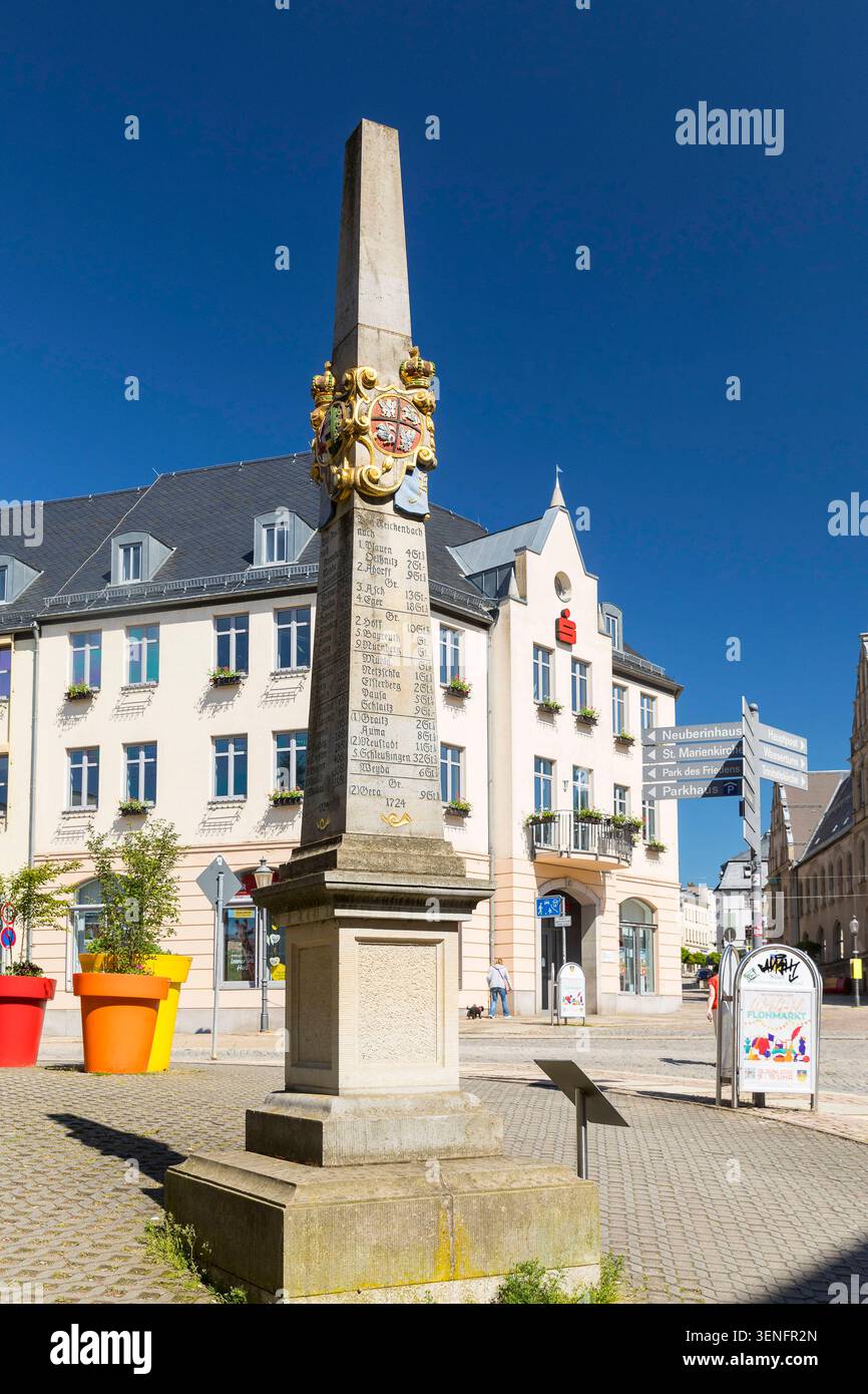 Kursächsische Postmeilensäule auf dem Postplatz, Reichenbach im ...