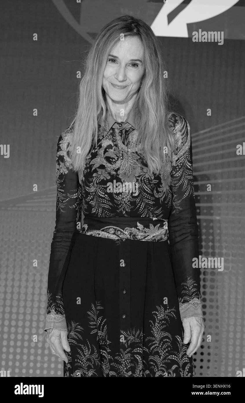 Holly Hunter attends the 72nd Taormina Film Festival in Taormina, Italy ...