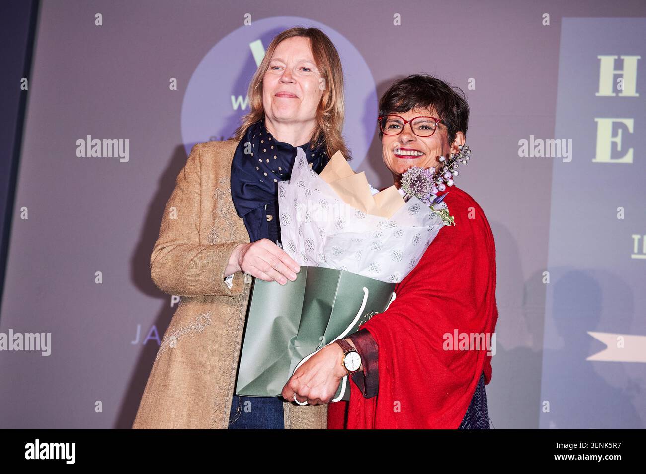 Wpnf hi-res stock photography and images - Alamy