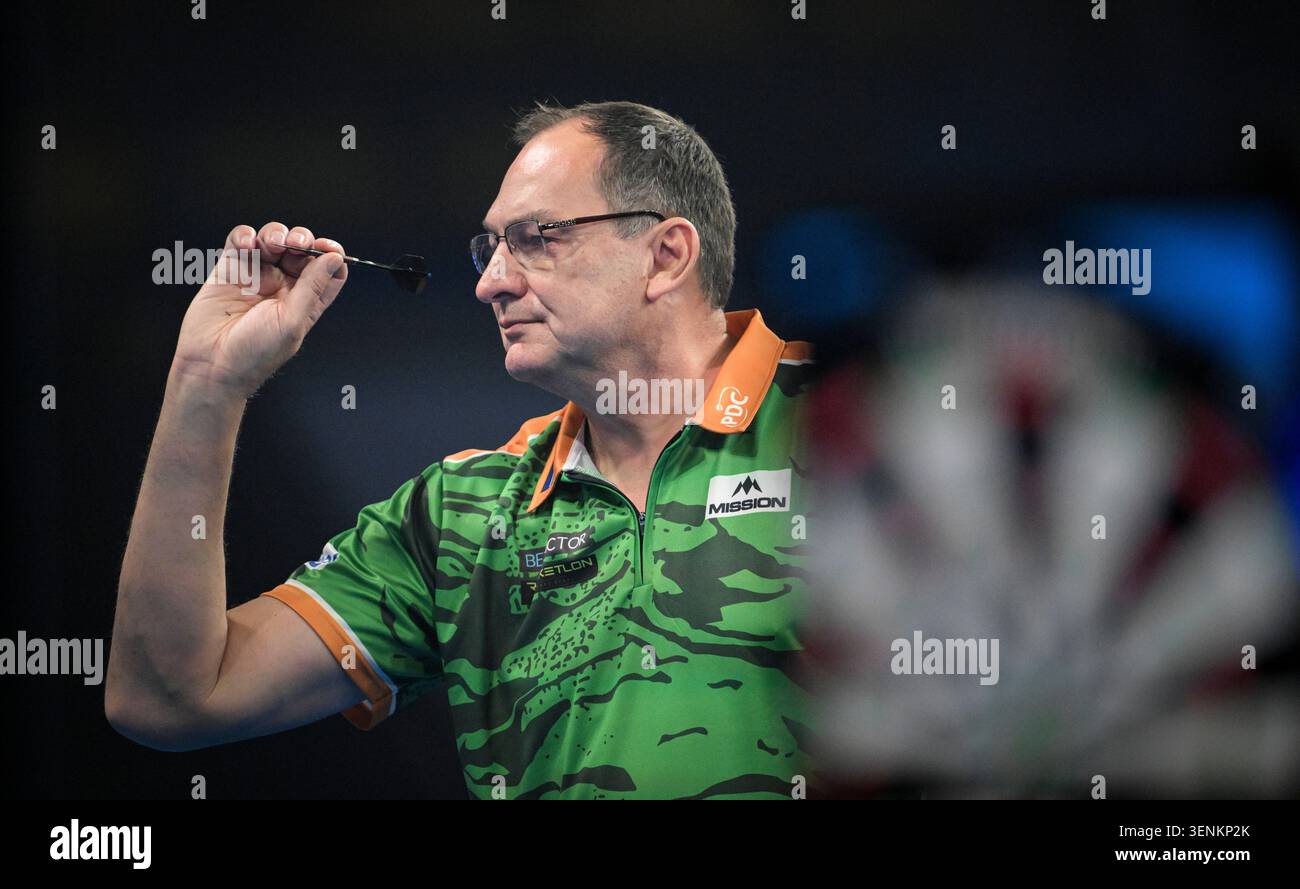 11 June 2026, Hesse, Frankfurt am Main: Darts: World Team Championship ...