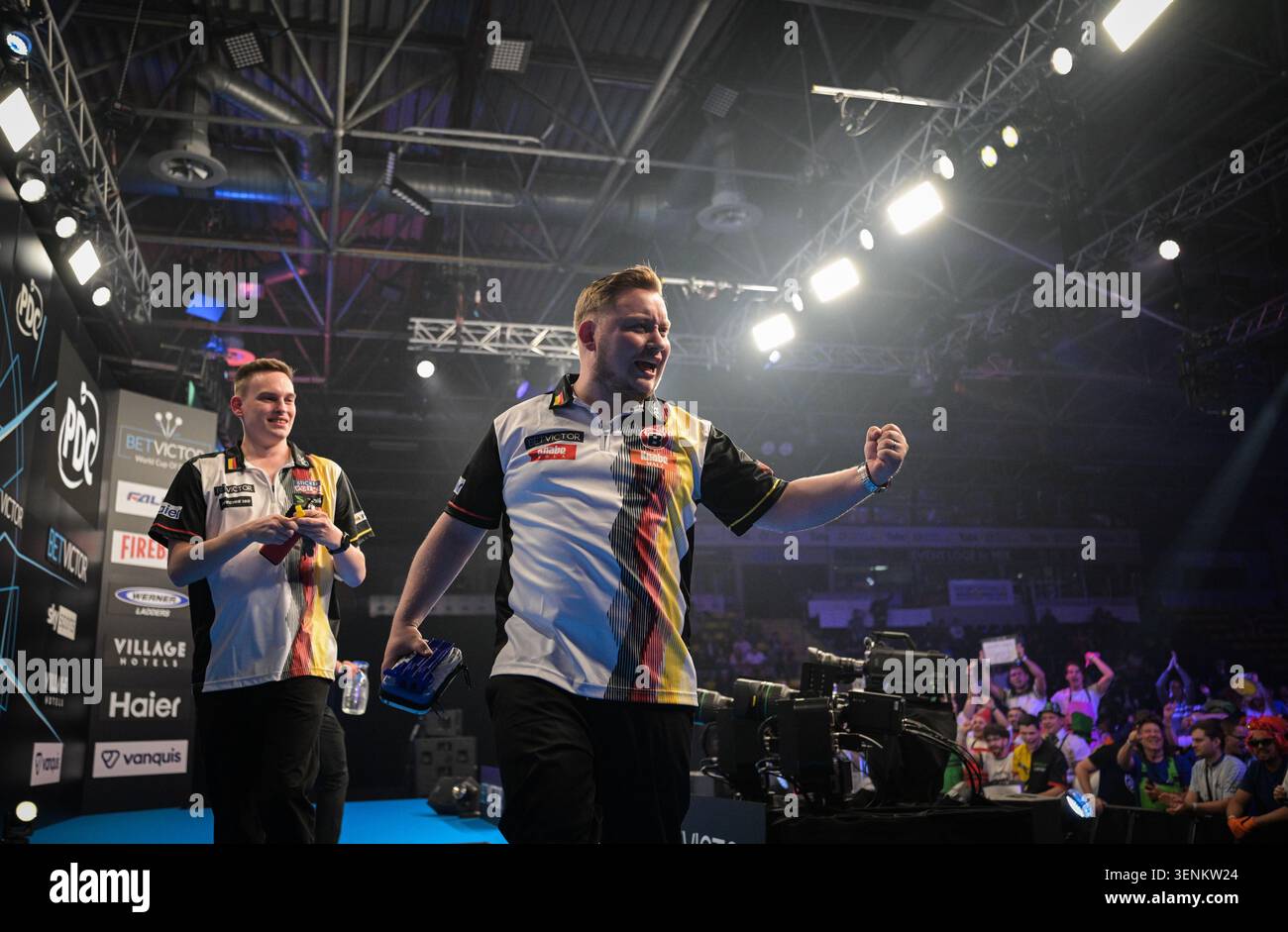 dpatop - 11 June 2026, Hesse, Frankfurt am Main: Darts: Team World ...