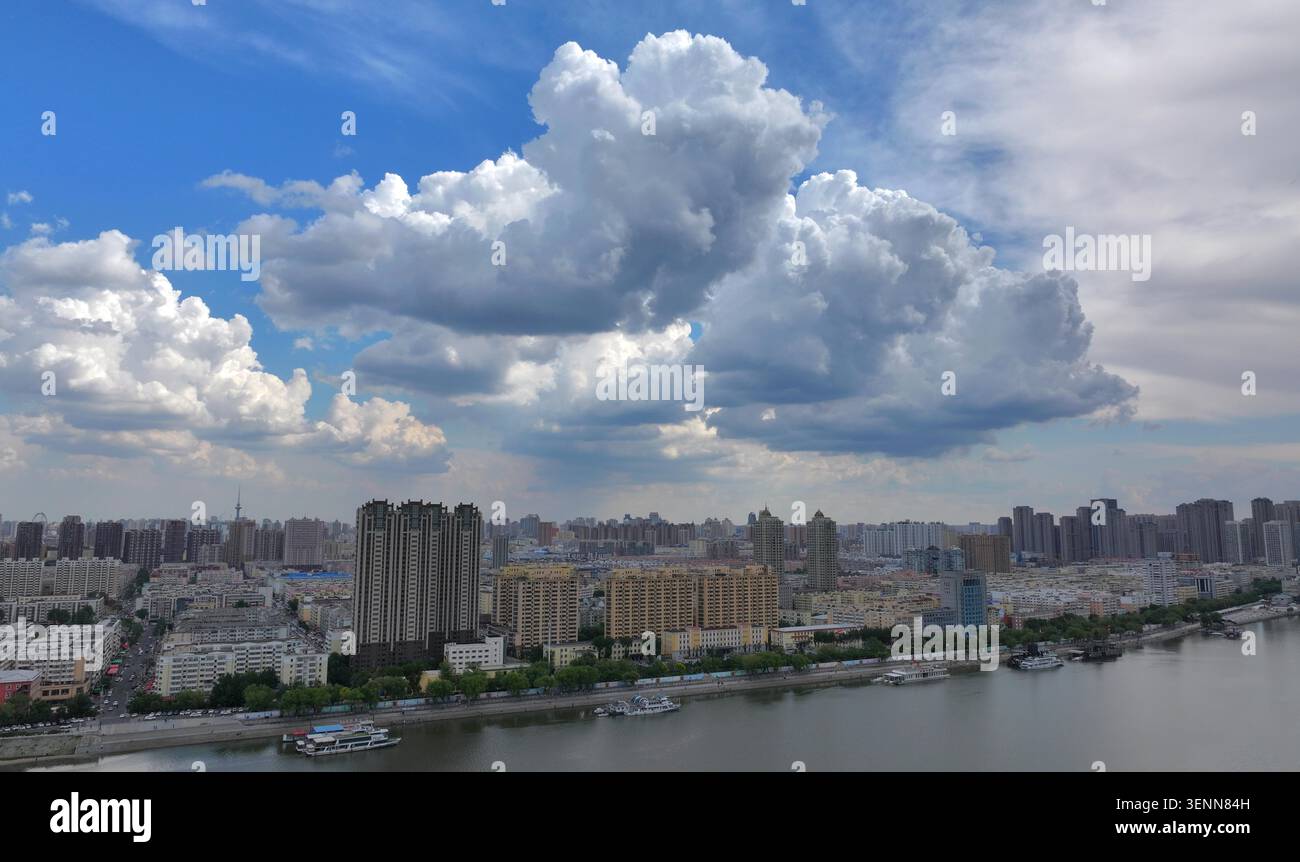 Dark clouds gather over Songpu Bridge and Alejin Island National ...
