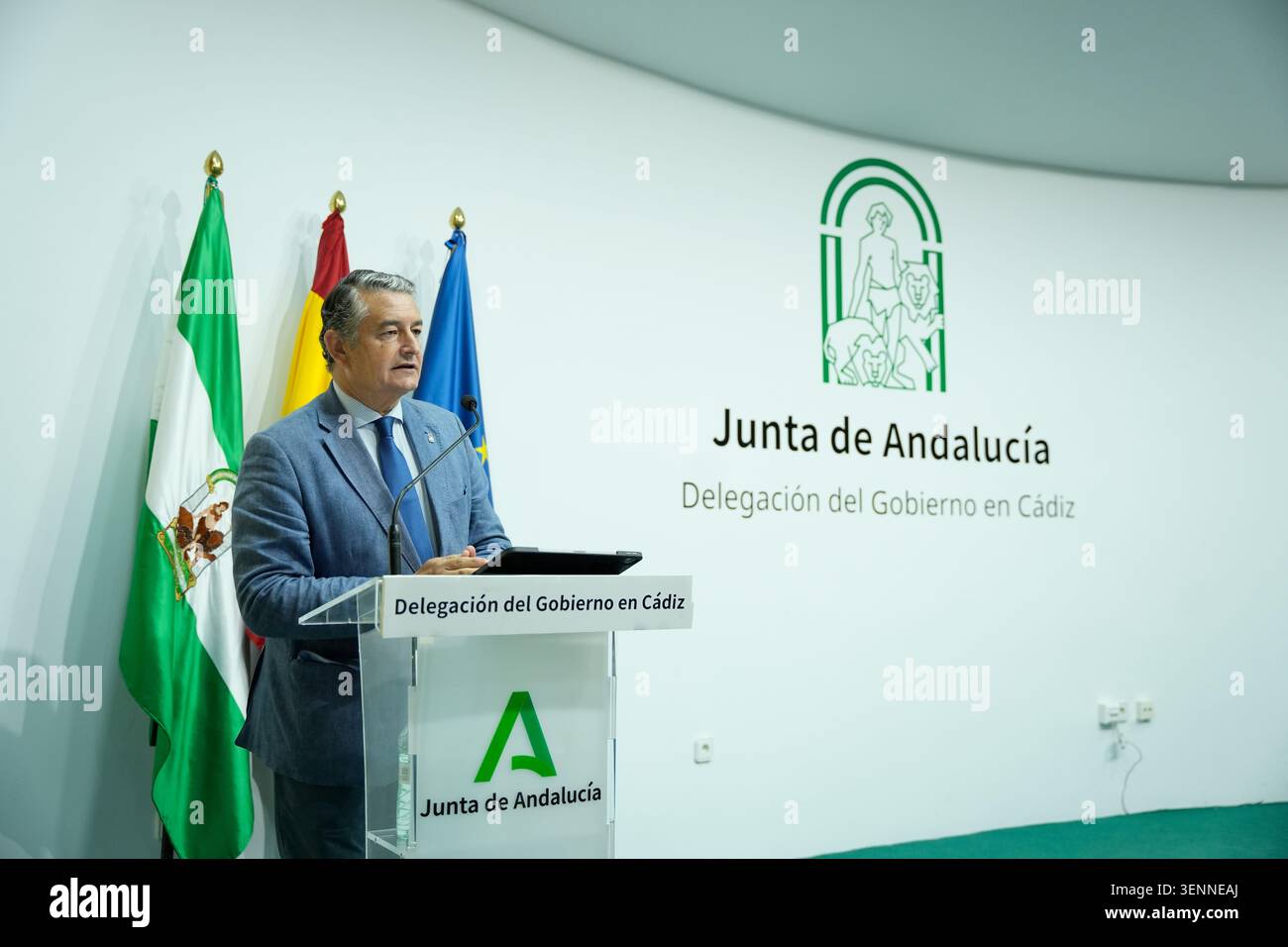 Antonio Sanz, the acting Regional Minister for Health, the Presidency ...