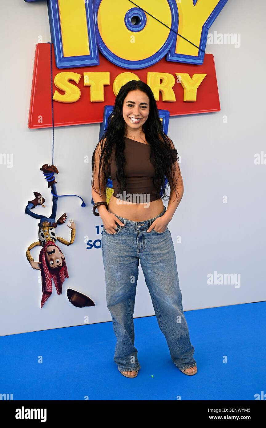 Carla Flila attends the premiere of the film Toy Story 5 on 12 June ...
