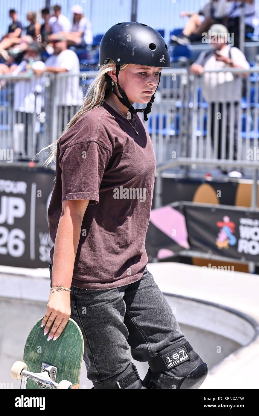 IPA85620696 - Ruby TREW (AUS) competes in the women's quarterfinals of ...