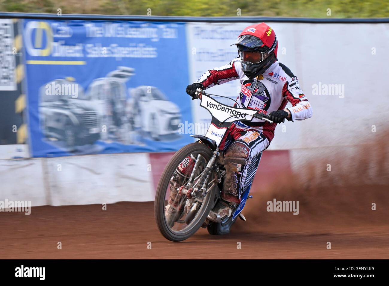 Jake Allen of Redcar Bears leads during Heat 7 of the Maxicab KO Cup ...