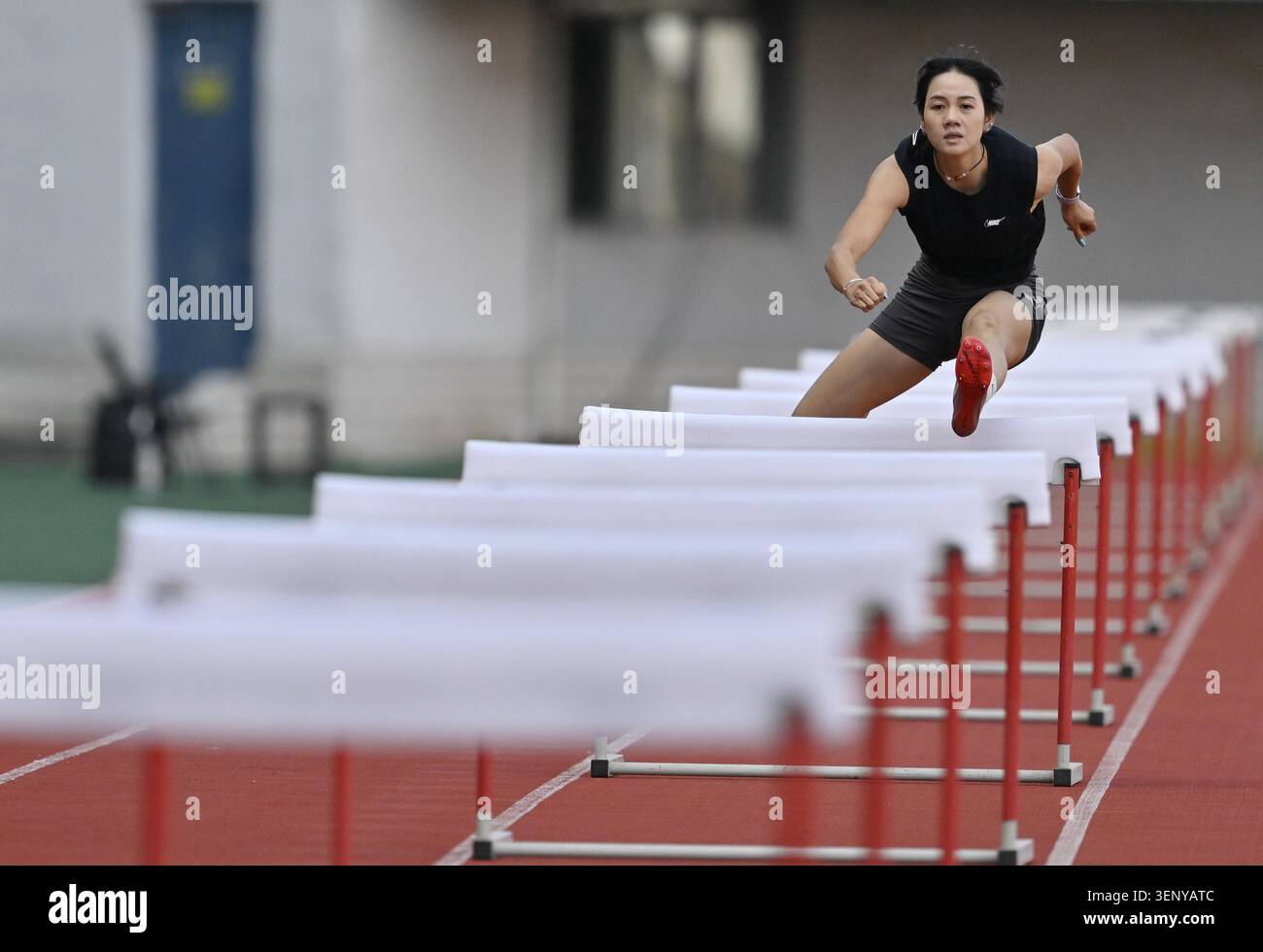 Zhang Keyi, a 16-year-old hurdler from Jiangxi, trains at the Jiangxi ...