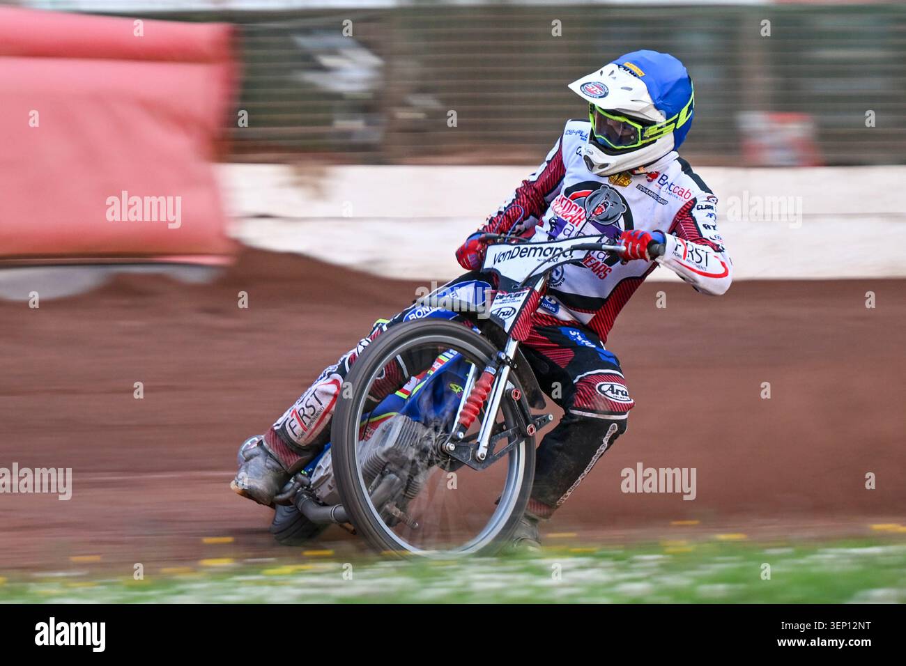 Jake Mulford of Redcar Bears out in front during Heat 14 of the Maxicab ...