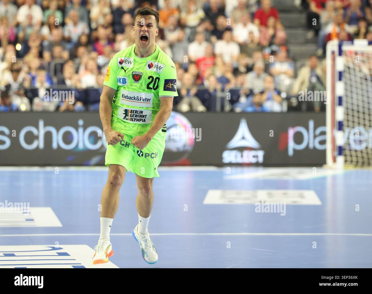 f.l. Germany, SC Magdeburg - Fuechse Berlin, Semi-finals, European ...
