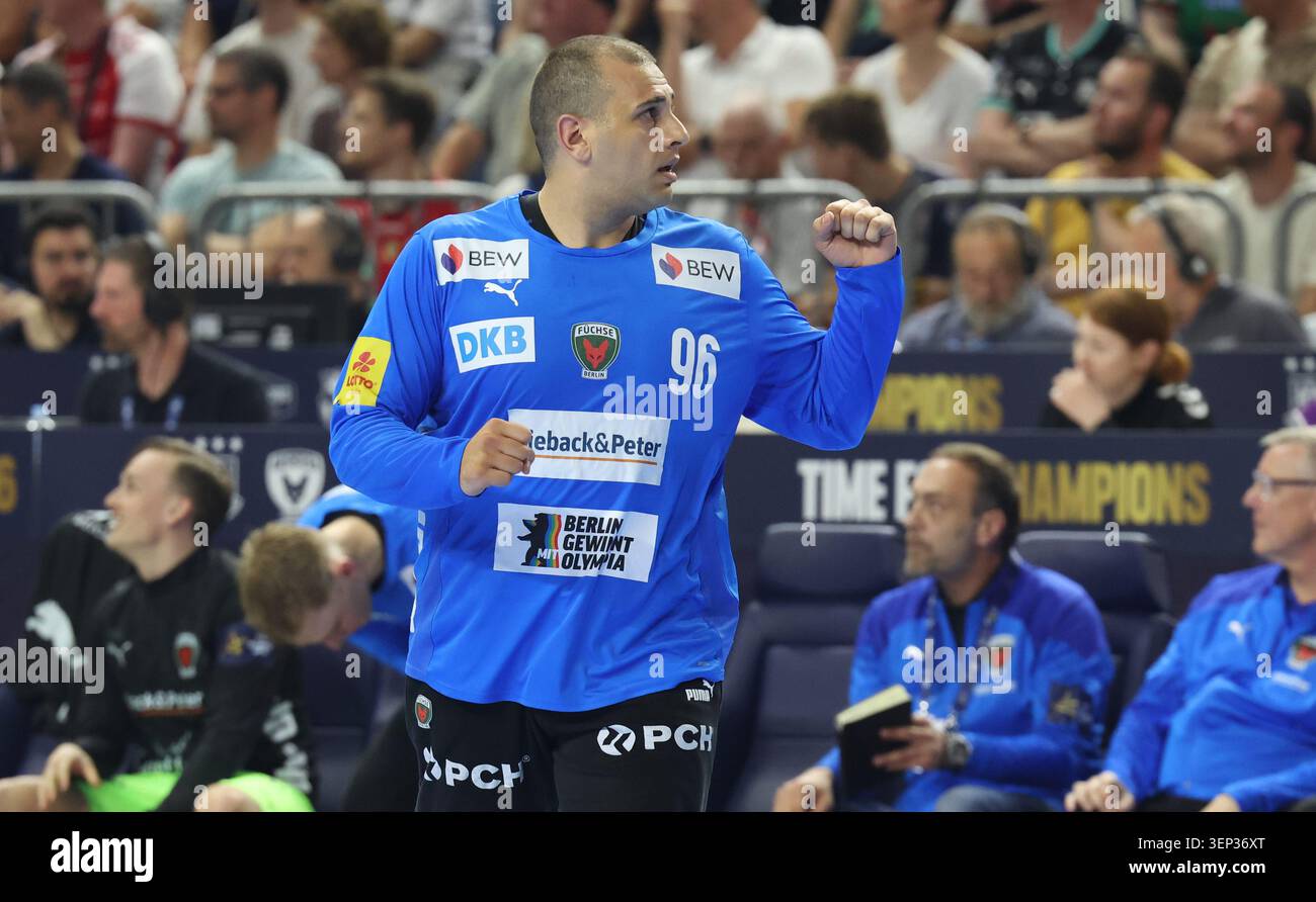f.l. Germany, SC Magdeburg - Fuechse Berlin, Semi-finals, European ...