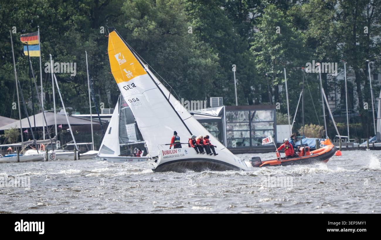 Team Garda Girls on boat 17 in race 20 Stock Photo - Alamy