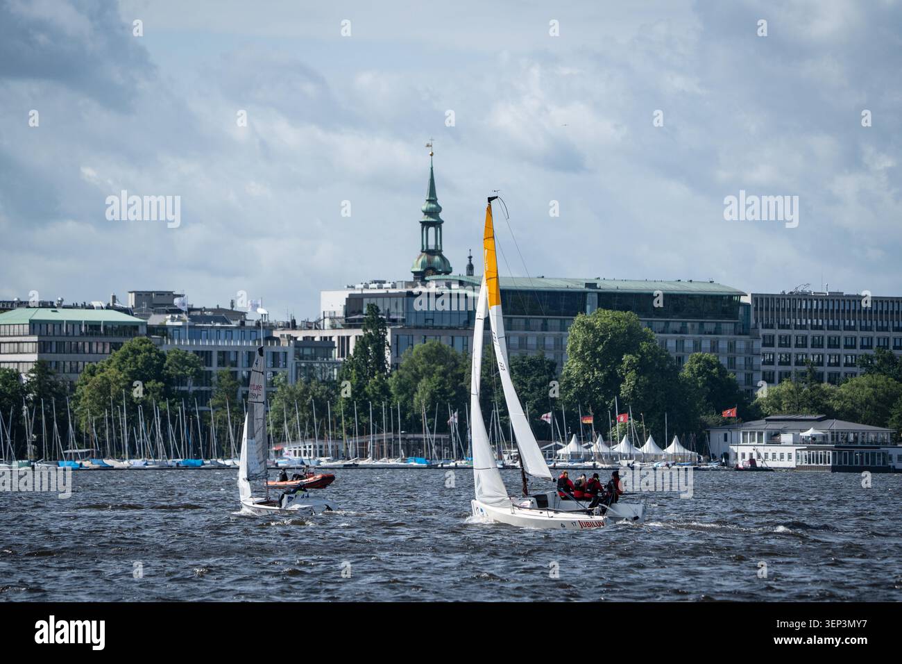 Team Garda Girls on boat 17 in race 20 Stock Photo - Alamy