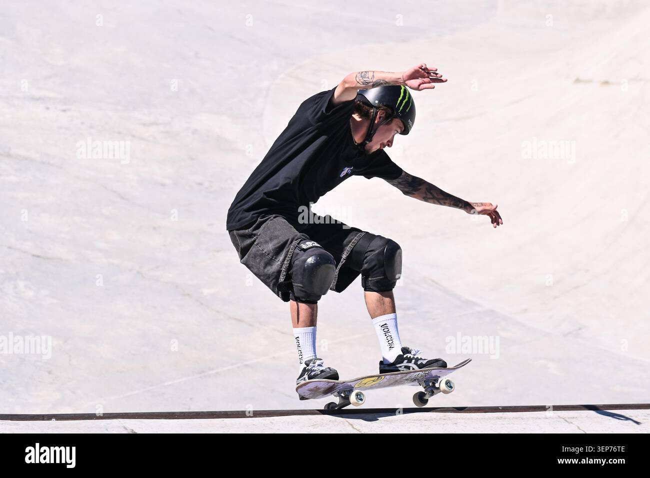 IPA85660427 - Luiz MARIANO (BRA) practices before the Men's Semifinal ...