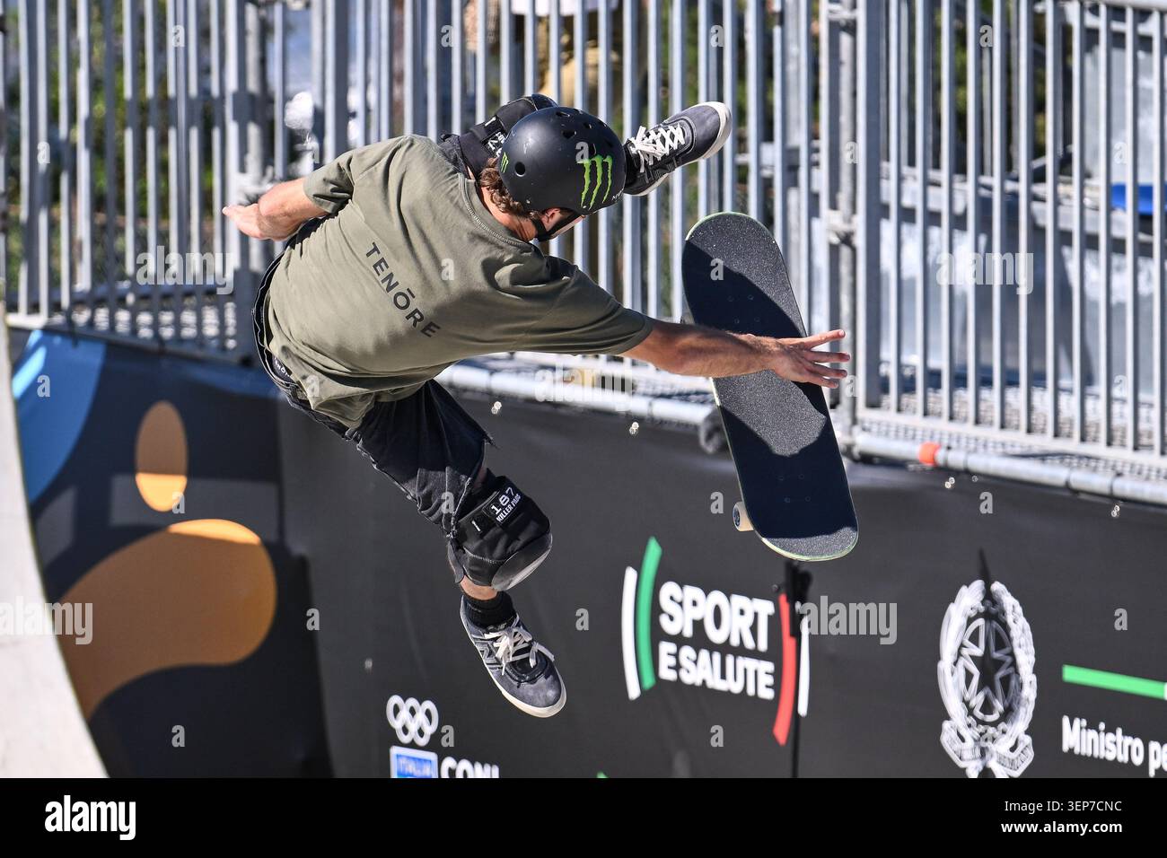 IPA85661328 - Tom SCHAAR (USA) practices ahead of the Men's Semifinal ...