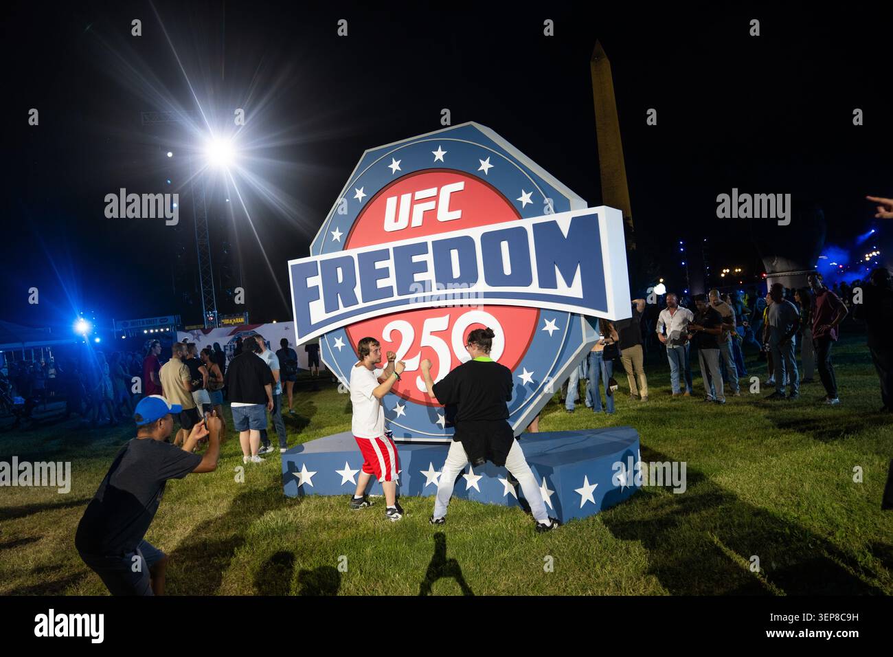 The UFC Fan Fest on the White House Ellipse ahead of Sunday's fight on ...