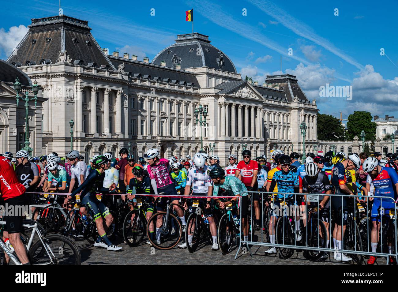 Amateur cyclists pictured at the start of the BXL tour, 40 Km cycling ...