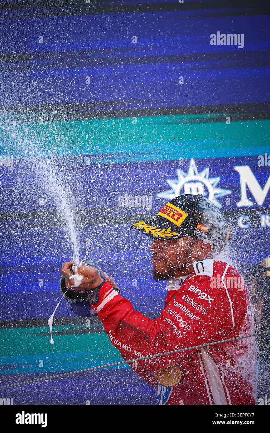 IPA85689339 - 44 Lewis Hamilton (GBR), Scuderia Ferrari SF26, during ...