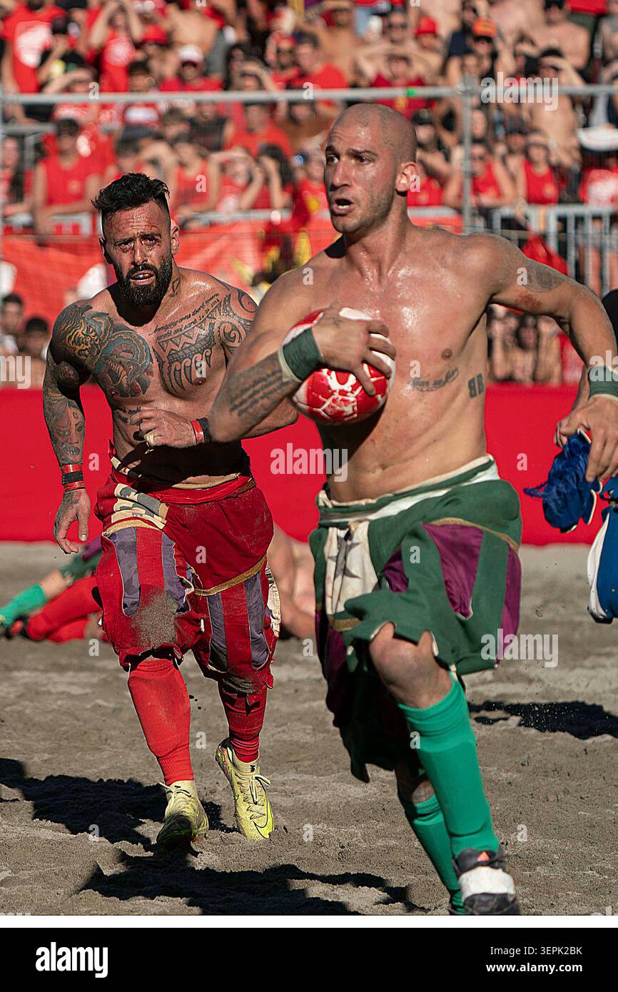 IPA85654701 - Florence, Historic Florentine Soccer Match: Reds vs ...