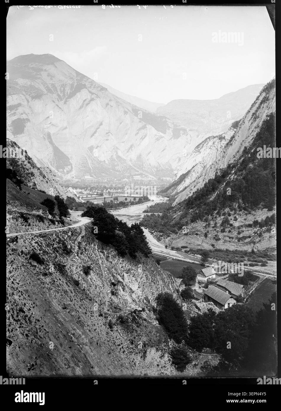 1890 photograph french alps passage Black and White Stock Photos ...