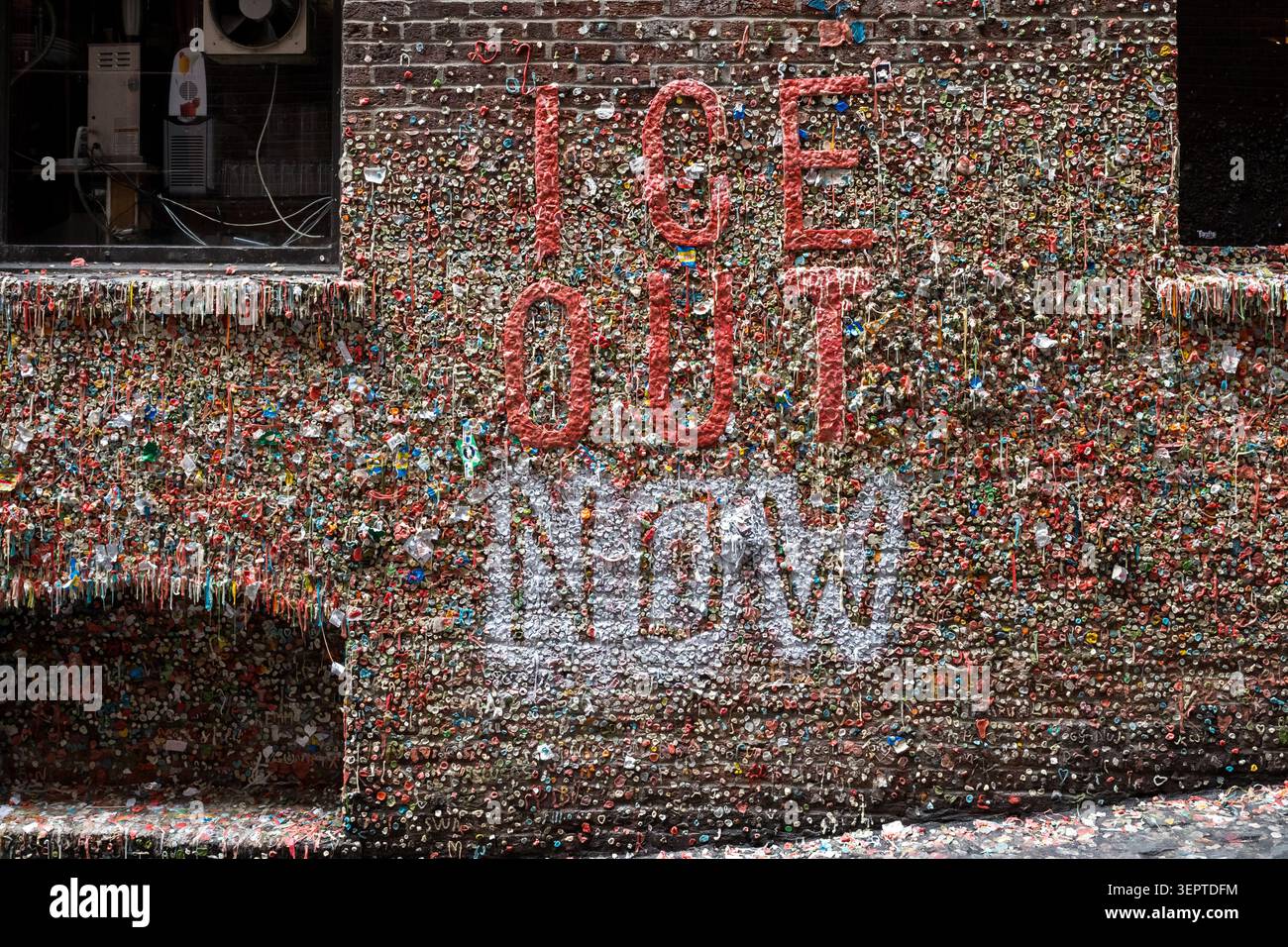 Seattle, USA. 15th Jun 2026. Ice Out Now written on the Seattle Gum ...
