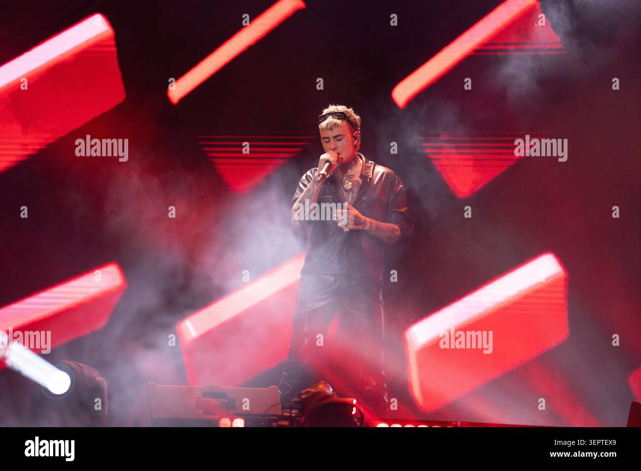 Manuel Franco Rocati ( aka Rosa Chemical) performs live at Kiss kiss ...