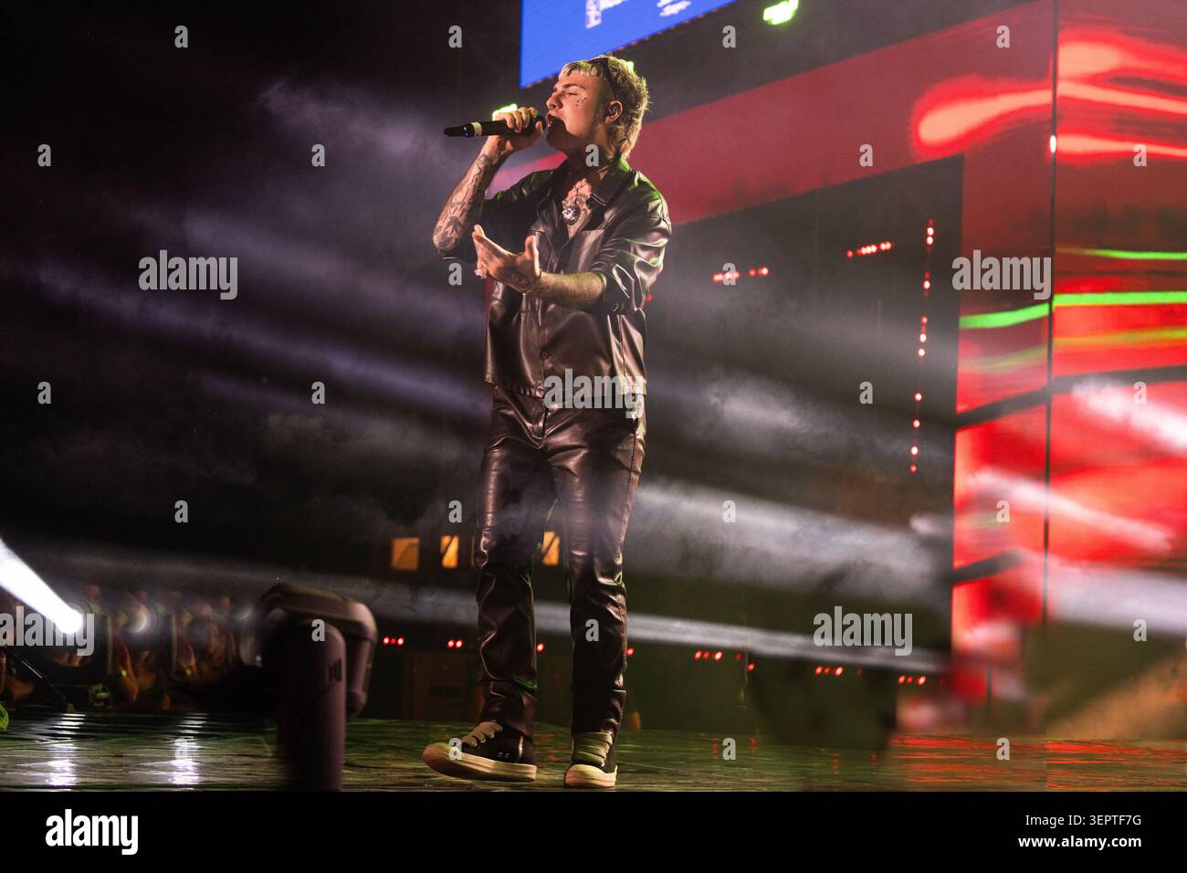 Manuel Franco Rocati ( aka Rosa Chemical) performs live at Kiss kiss ...