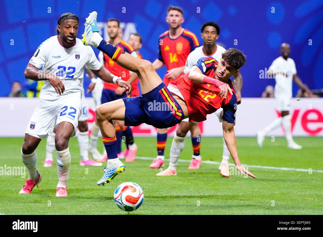 IPA85736487 - Pau Cubarsi of Spain and Steven Moreira of Cabo Verde ...