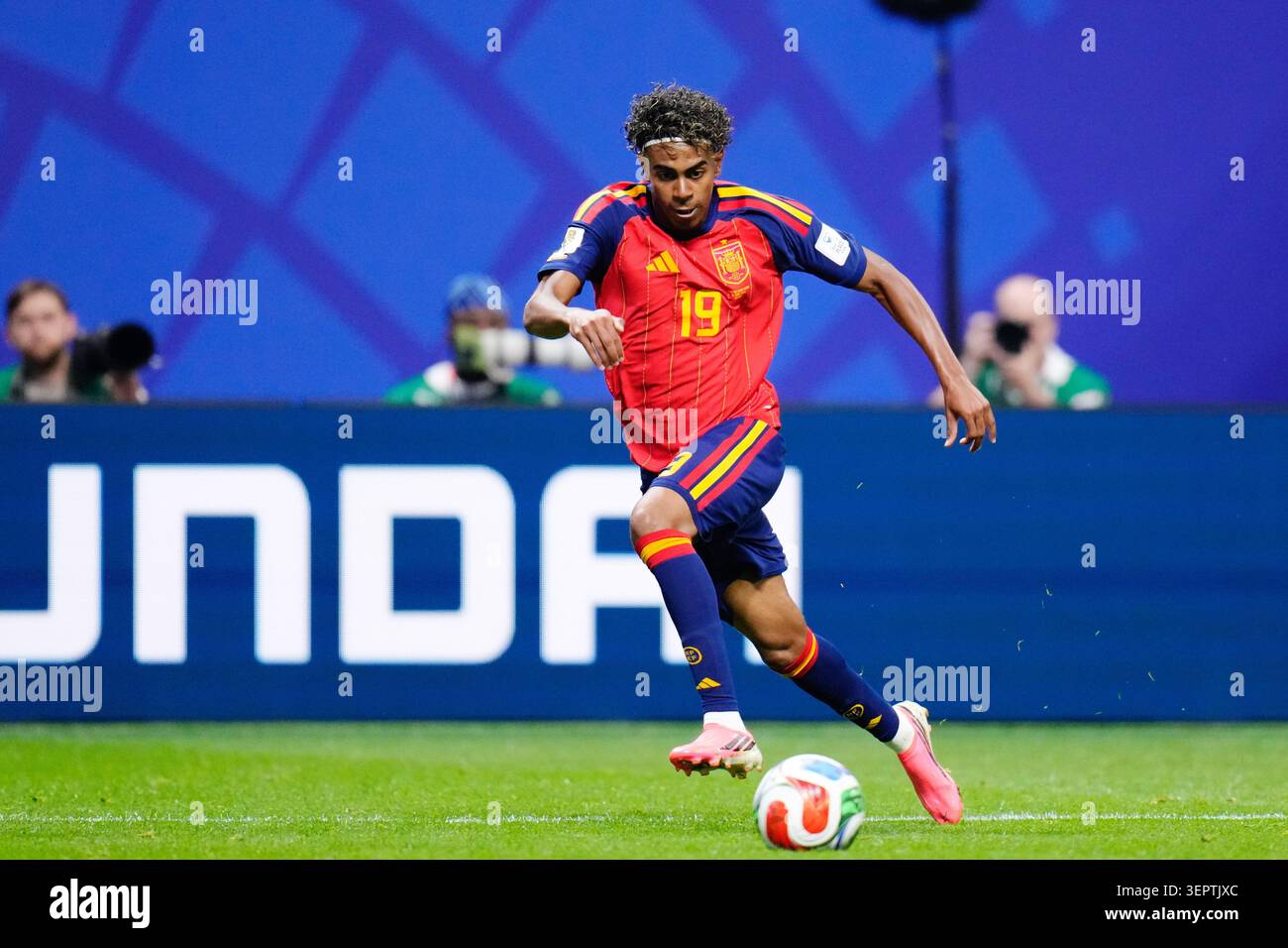 IPA85736500 - Lamine Yamal of Spain during the FIFA World Cup 2026 ...