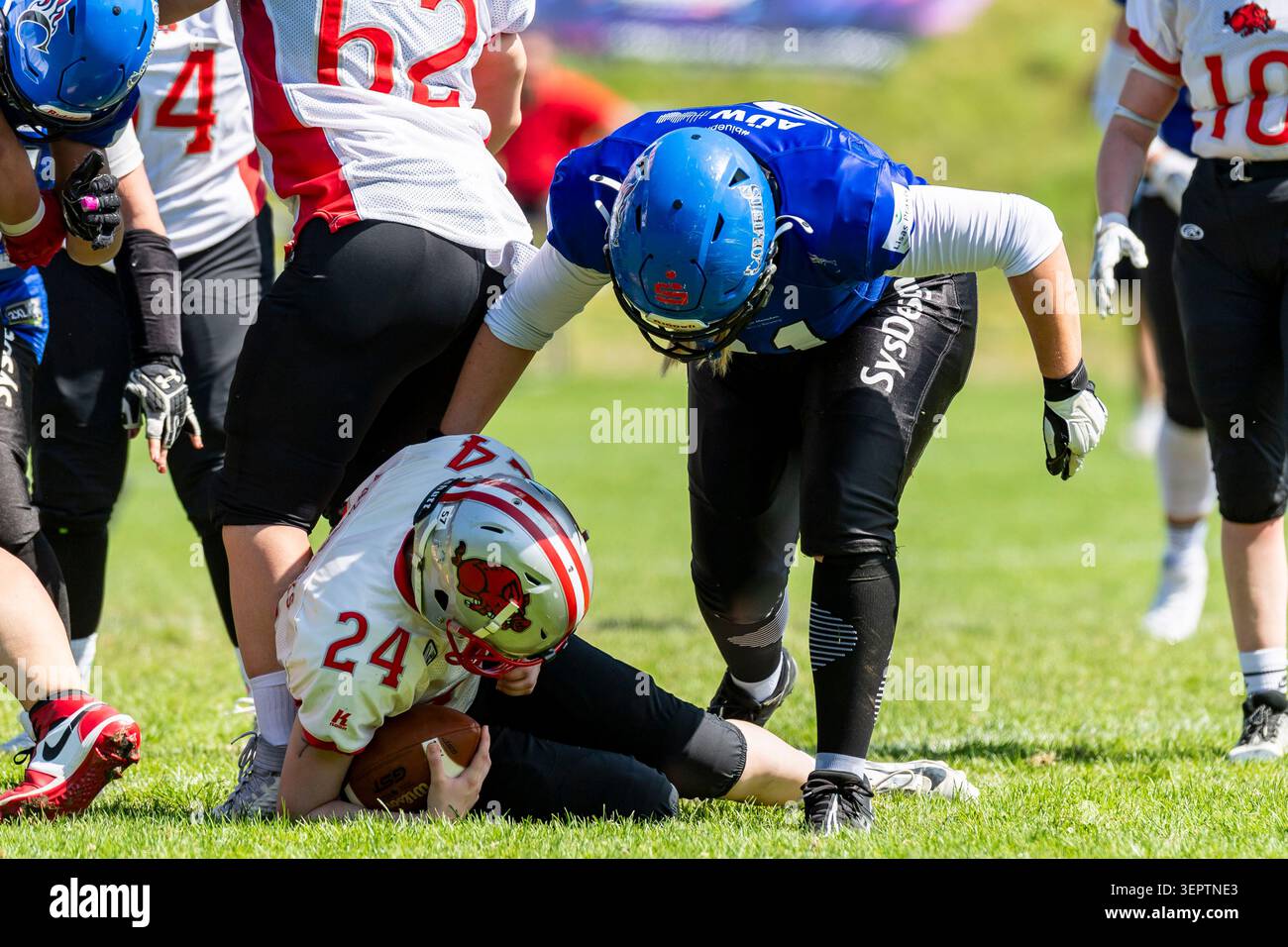 Eve-Maren Maersch (DL, Allgaeu Comets Ladies, #91) mit Mirliam Roetzer ...