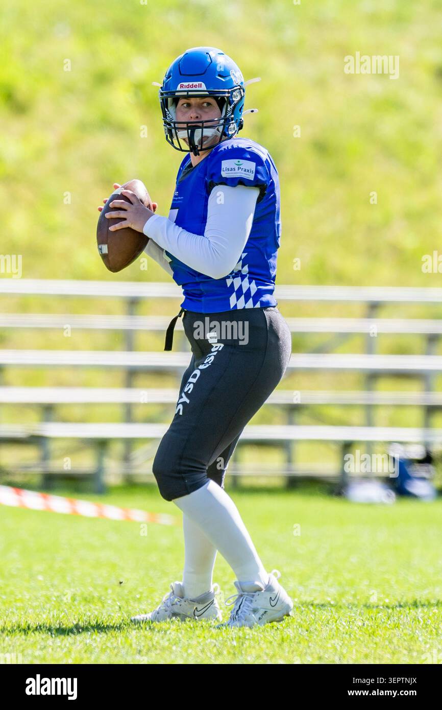 Katrin Brueck (QB, Allgaeu Comets Ladies, #7 Stock Photo - Alamy