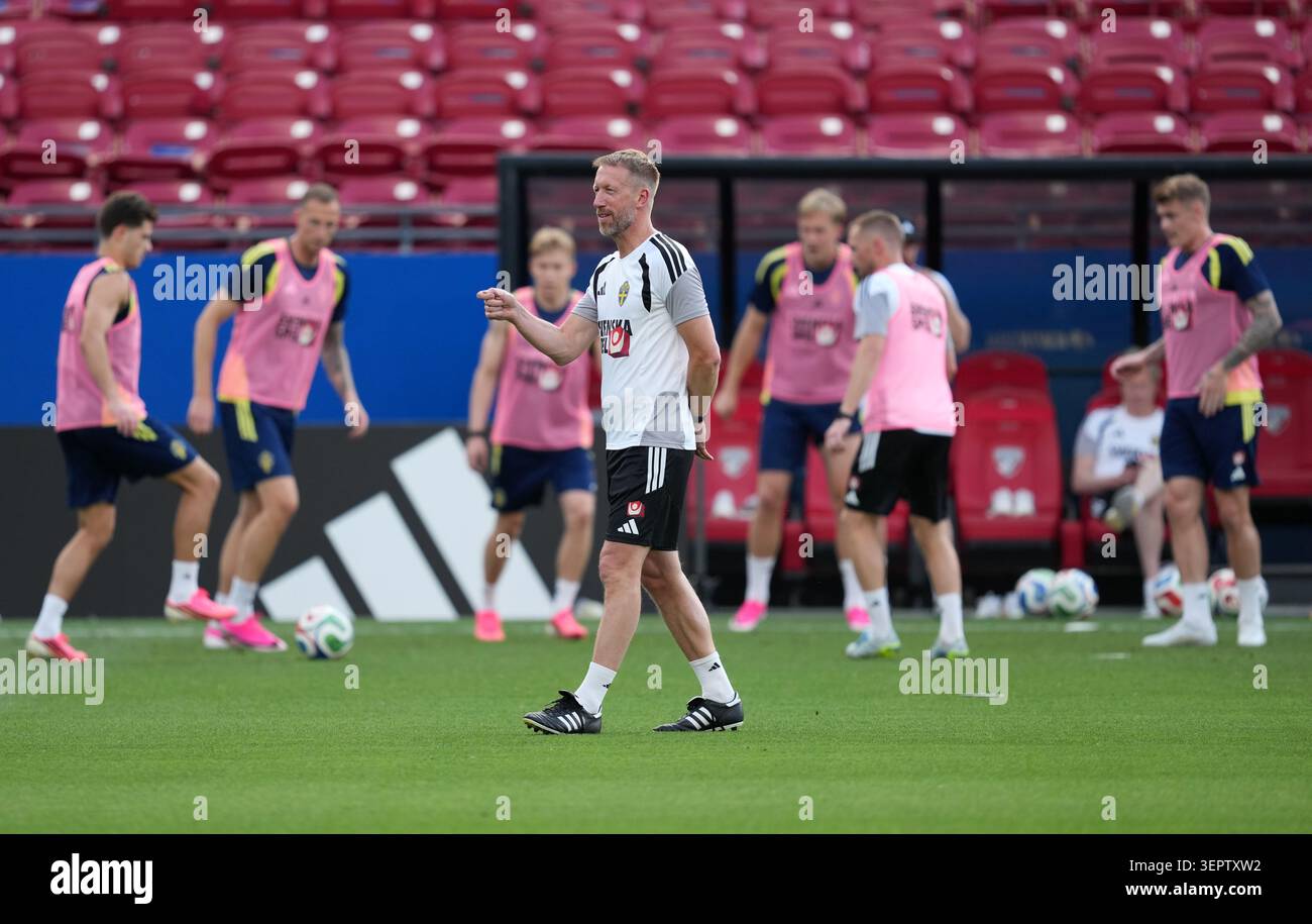 Sweden manager Graham Potter during a training session at Dallas ...