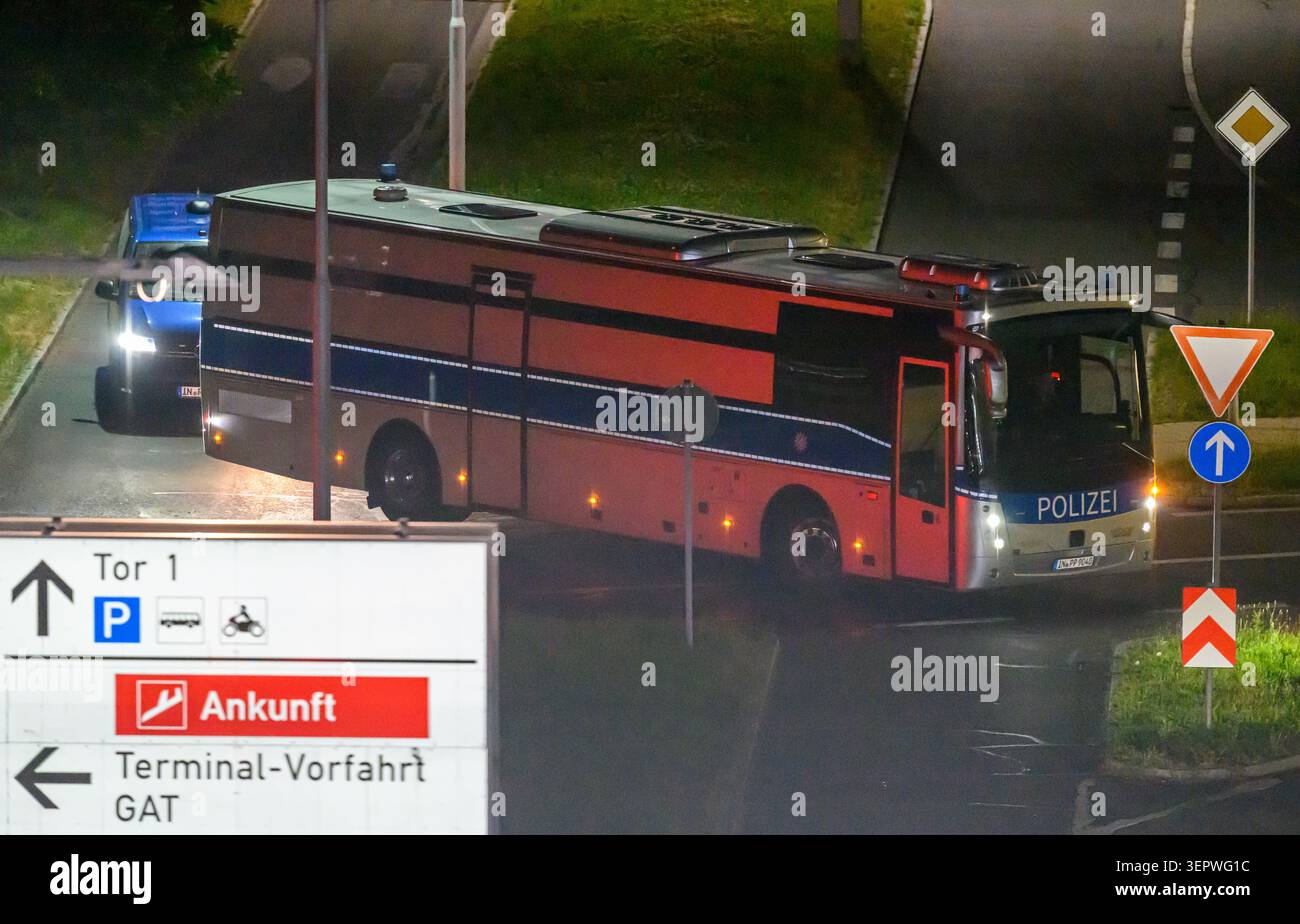 15 June 2026, Saxony, Leipzig: A Federal Police bus is on its way to ...