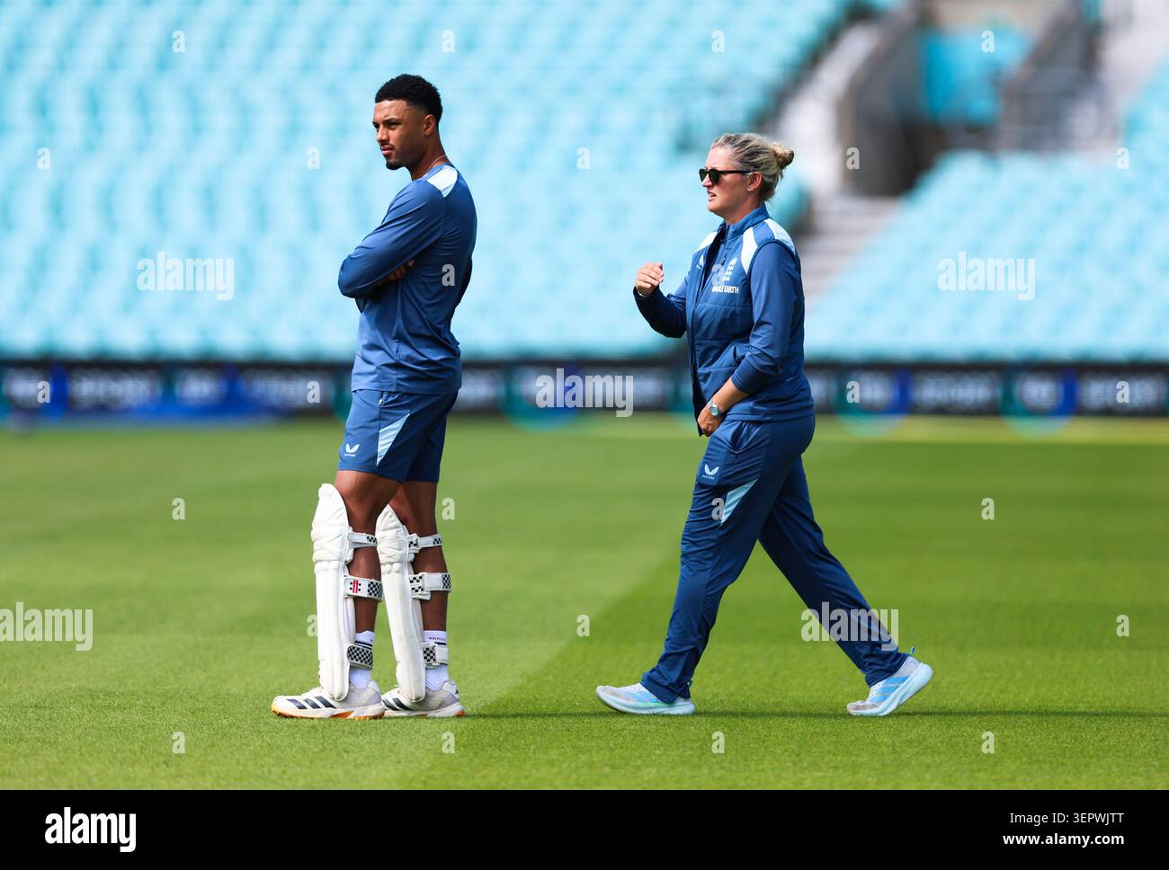 England fielding coach Sarah Taylor and Emilio Gay during a nets ...