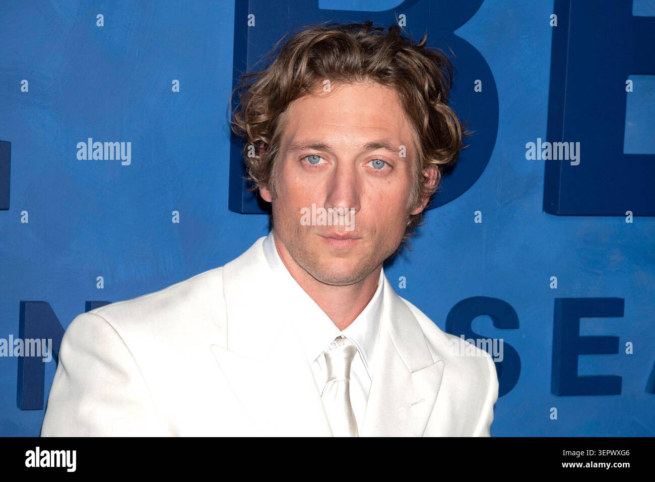 Jeremy Allen White at the Final Family Meal event for Season 5 of the ...