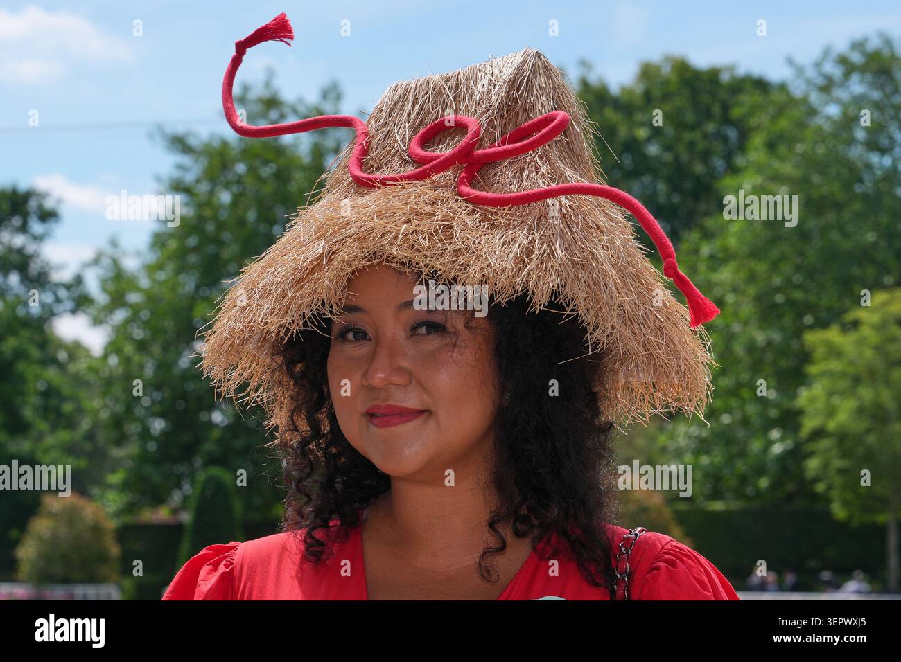 Racegoer Mich Dulce arrives on the first day of the Royal Ascot horse ...